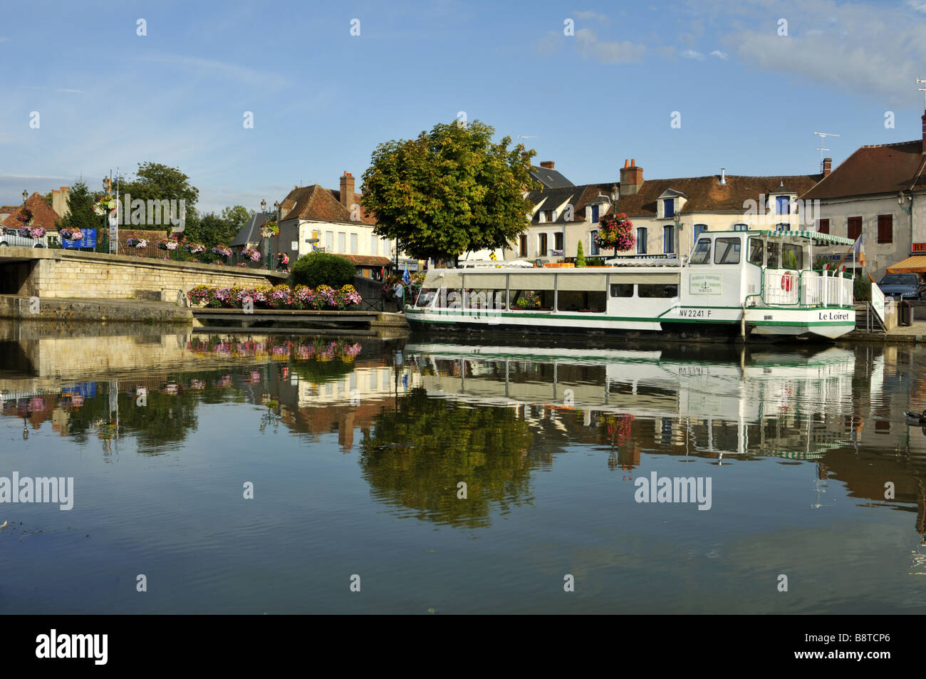 French Canals High Resolution Stock Photography and Images - Alamy
