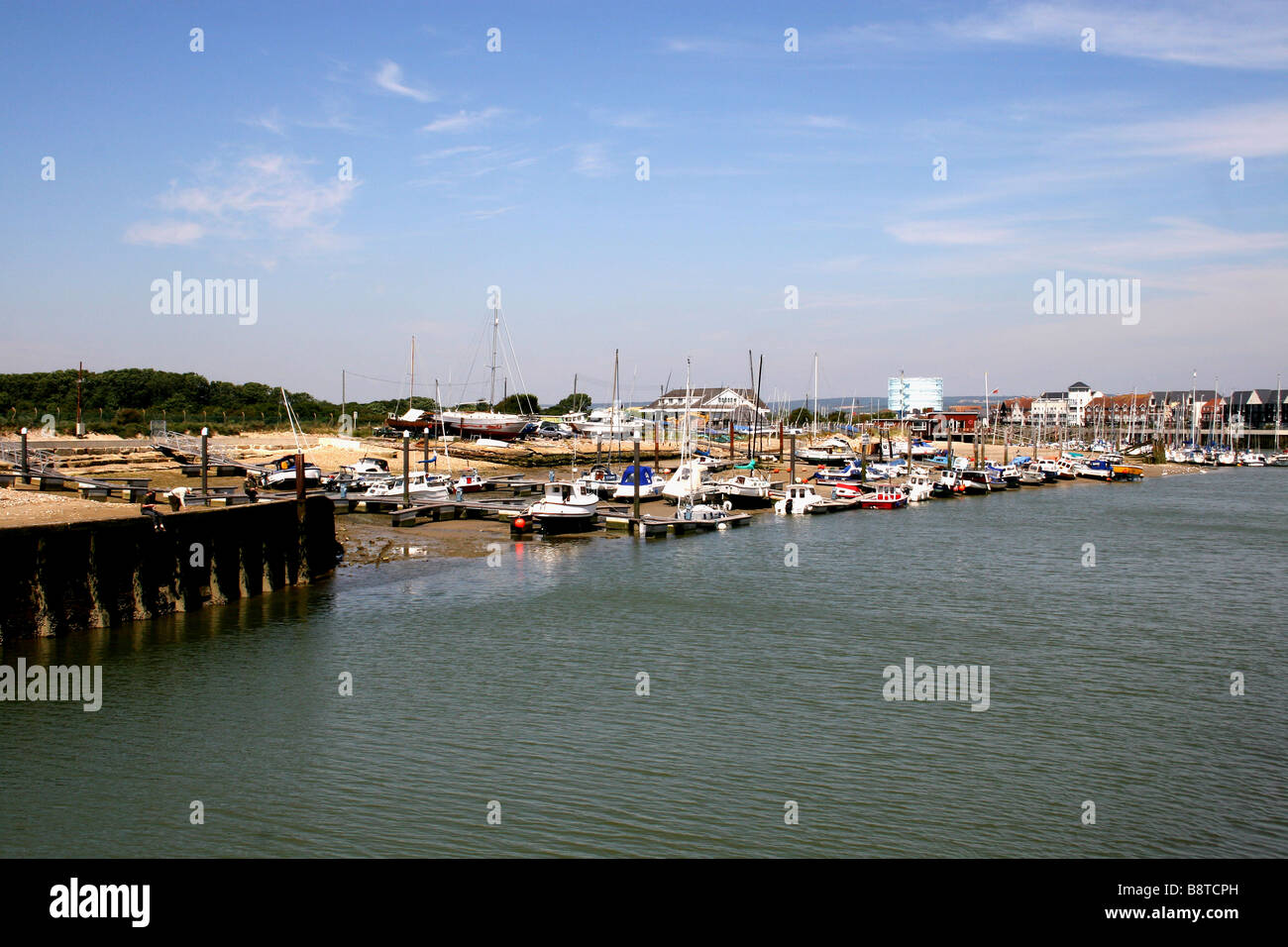 River arun estuary hi-res stock photography and images - Alamy