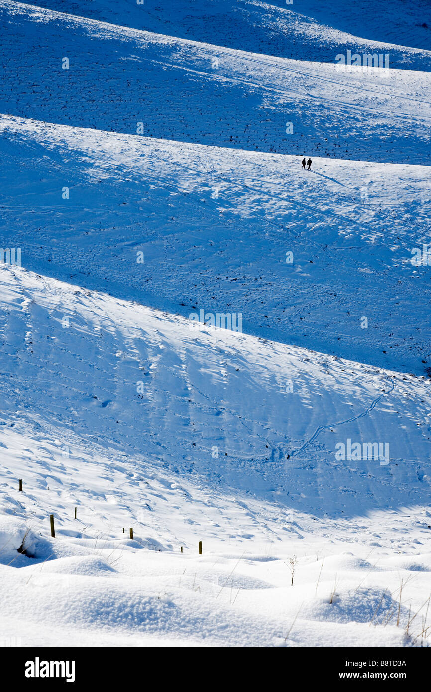 Sunny and snowy hi-res stock photography and images - Alamy
