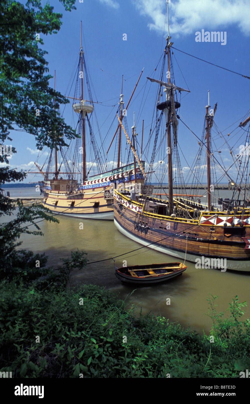 Tall ships in Jamestown Settlement Stock Photo - Alamy