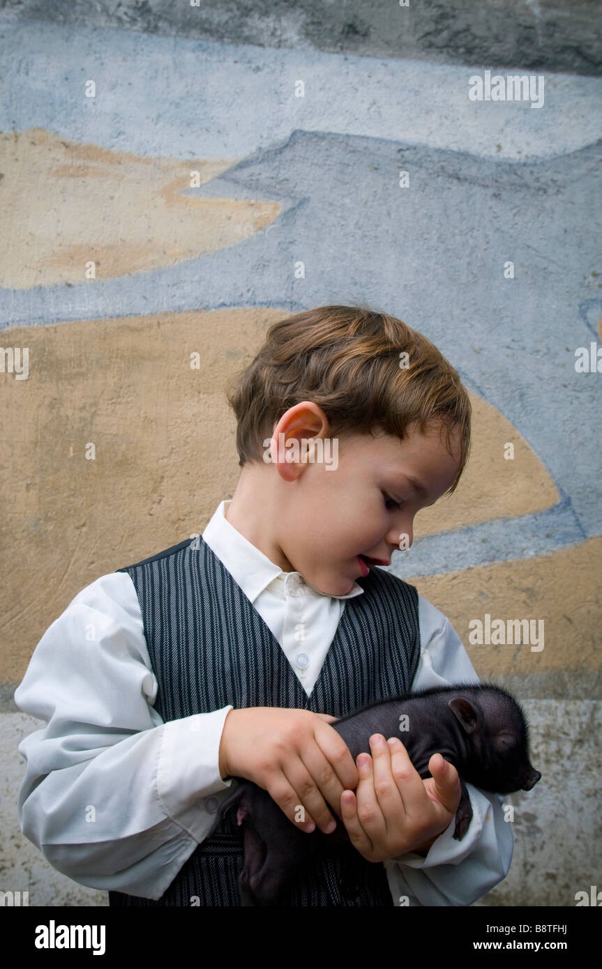 Pot bellied hi-res stock photography and images - Alamy
