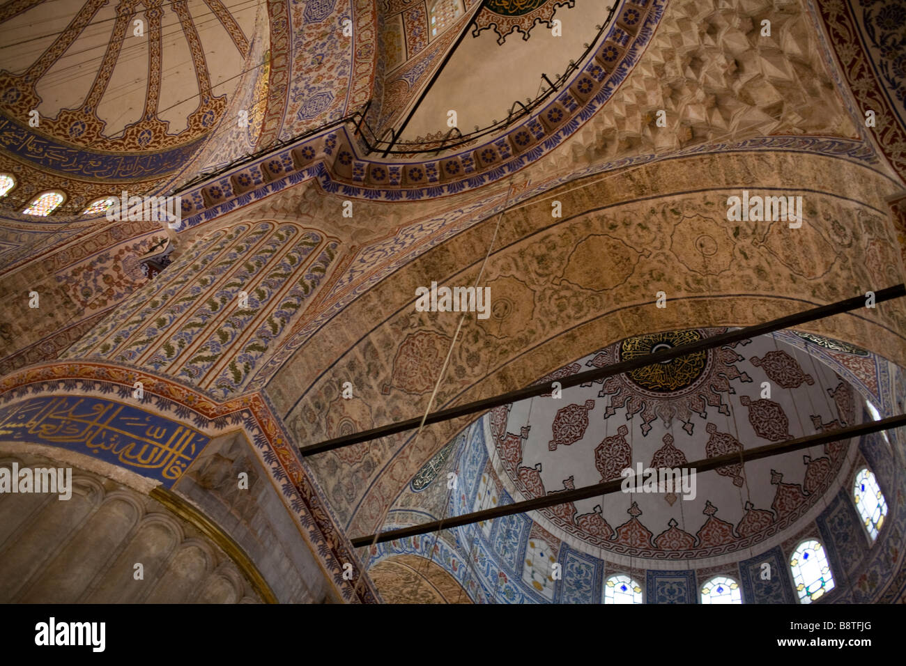 Blue mosque interior mihrab hi-res stock photography and images - Alamy