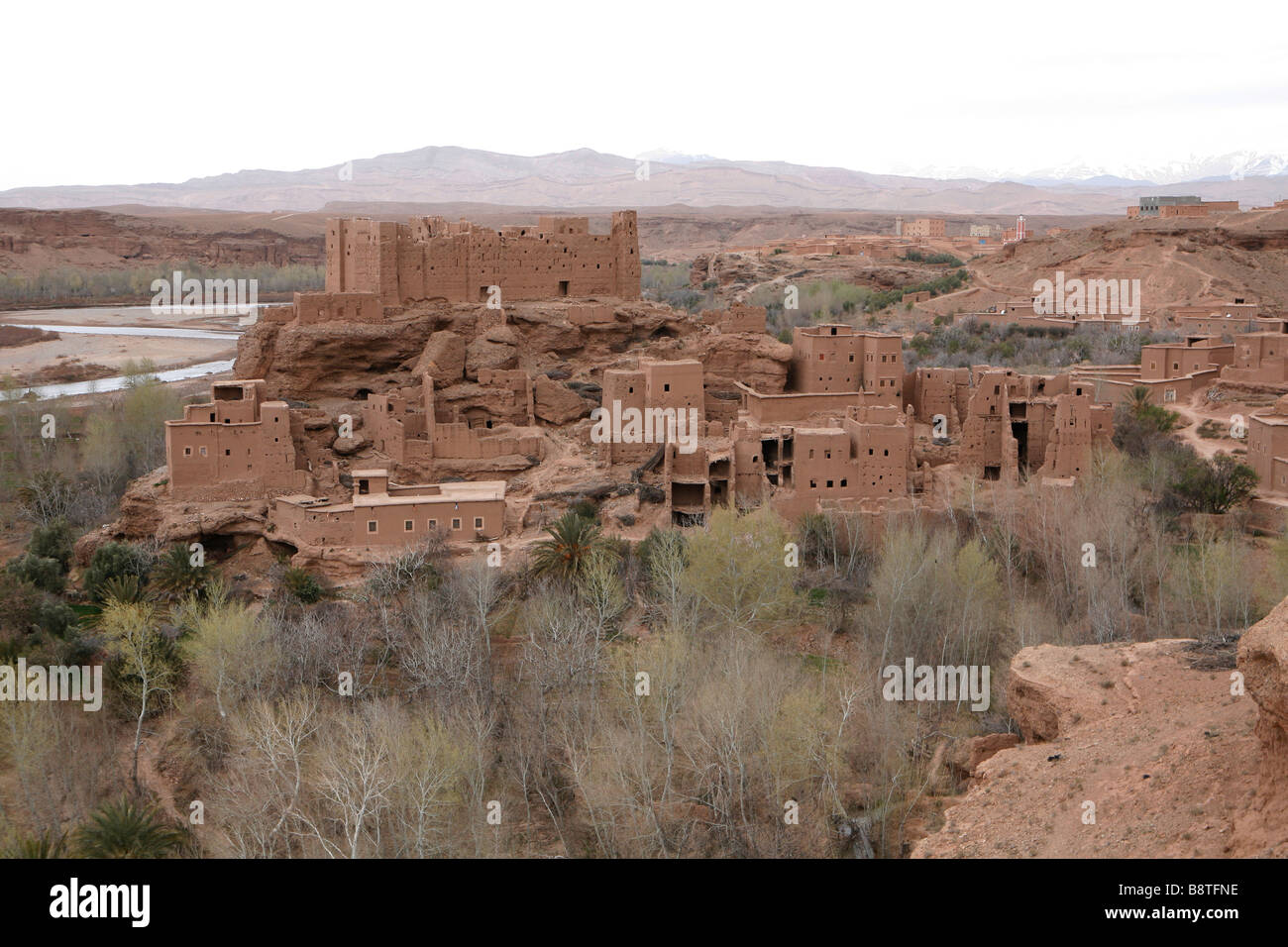 Traditional kashba in El-Kelaa M'Goun (Marocco Stock Photo - Alamy