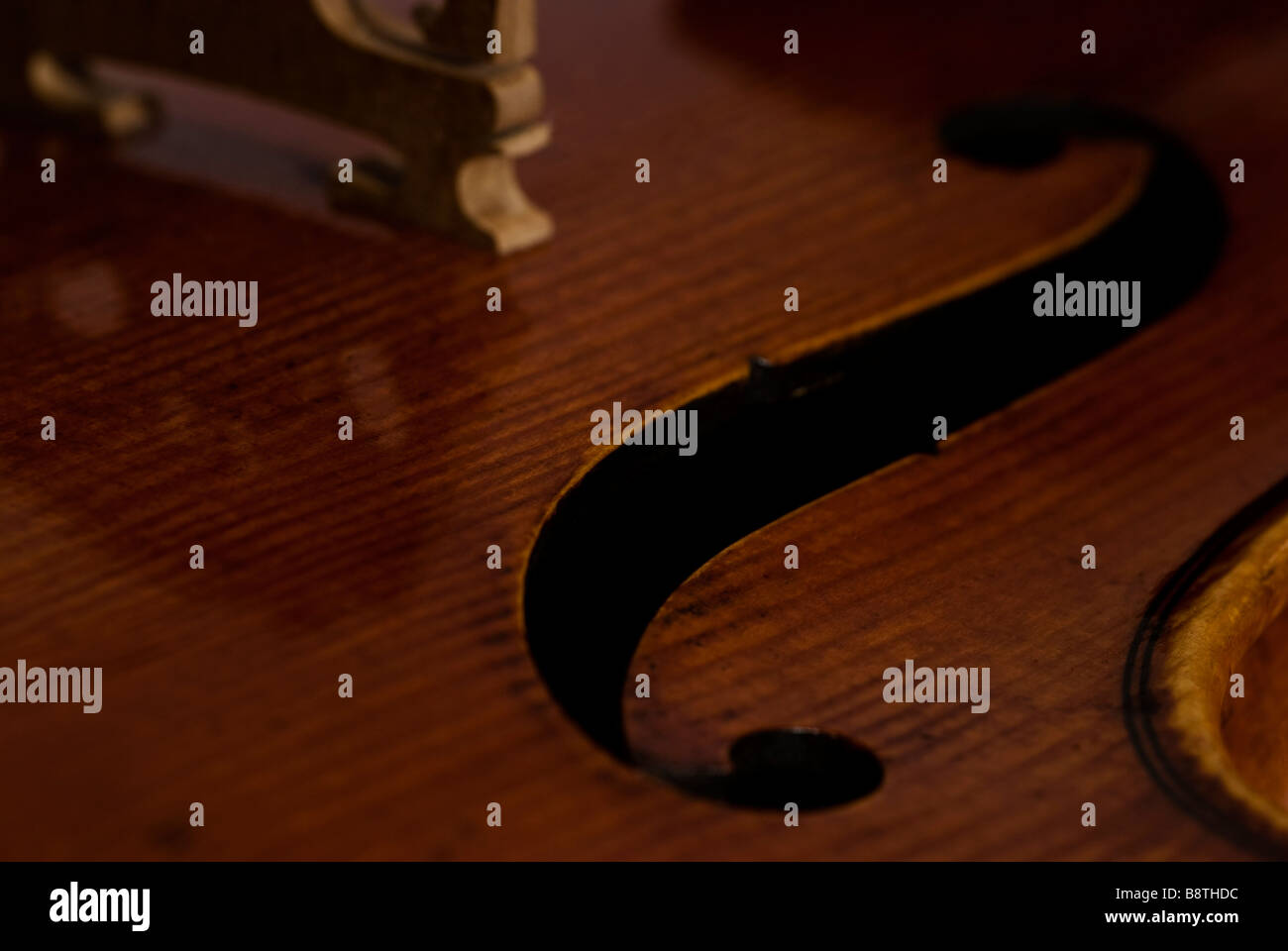 Violin f hole hi-res stock photography and images - Alamy