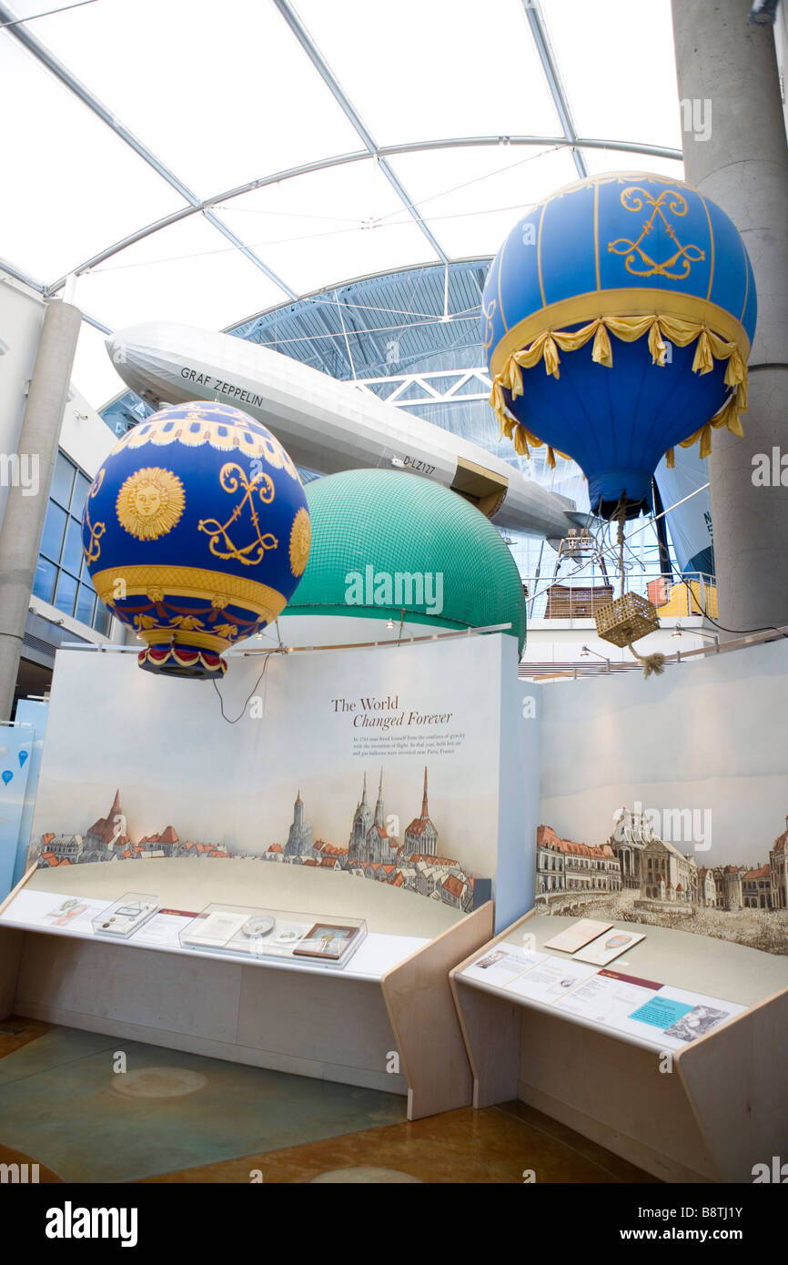 Entry way, first exhibit in Hot air balloon museum, Anderson museum of ...