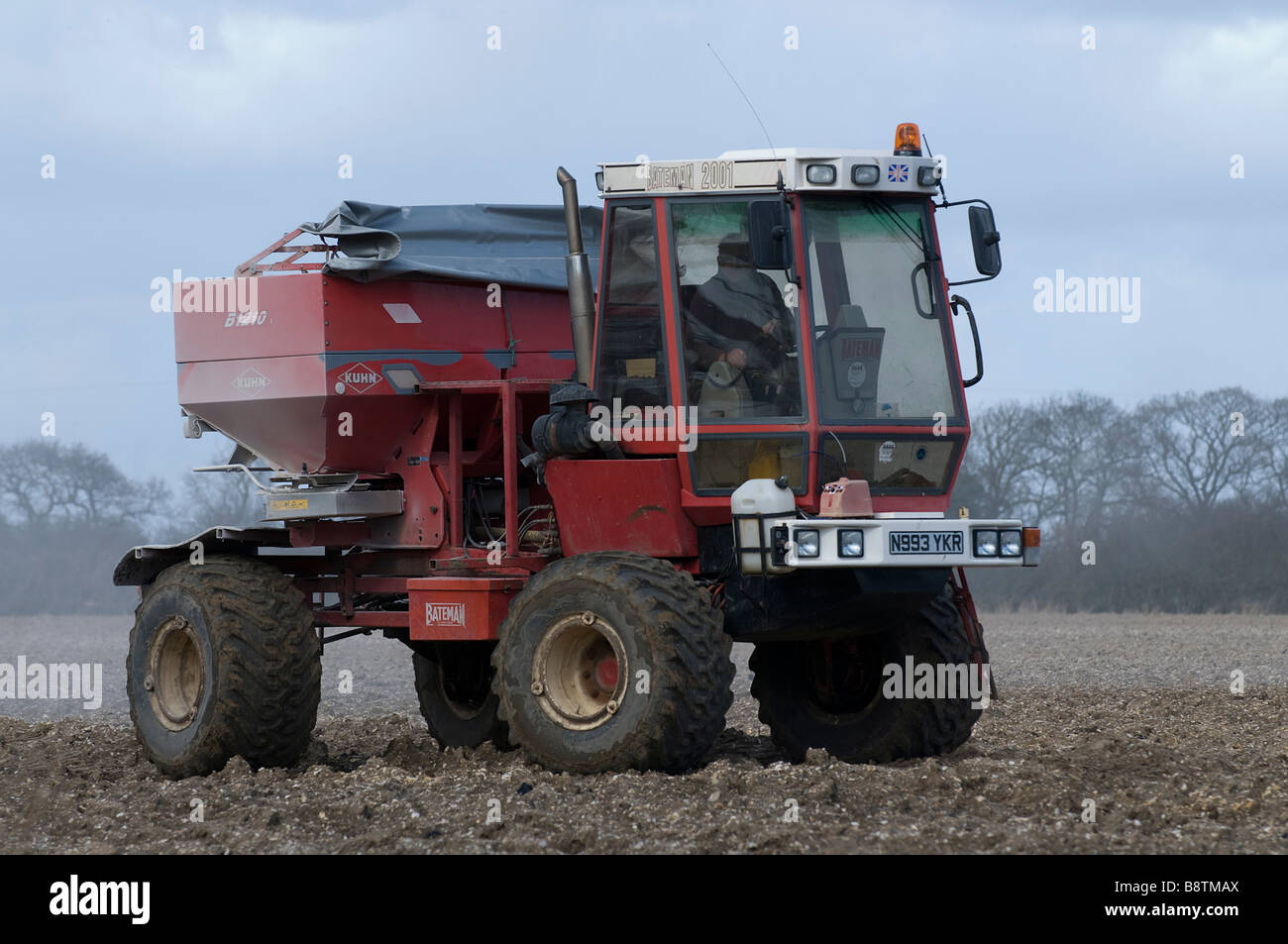 Liming field with tractor hi-res stock photography and images - Alamy