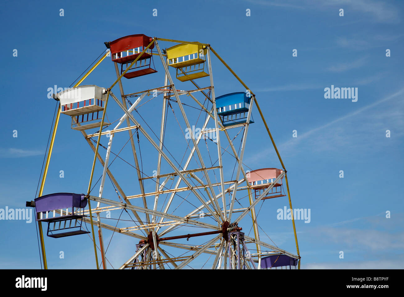 Ferris wheel in fairground hi-res stock photography and images - Alamy