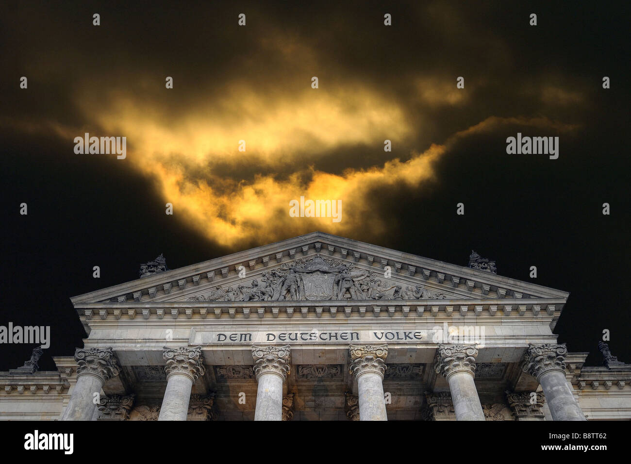 Reichstag and cloud atmosphere, Germany, Berlin Stock Photo - Alamy