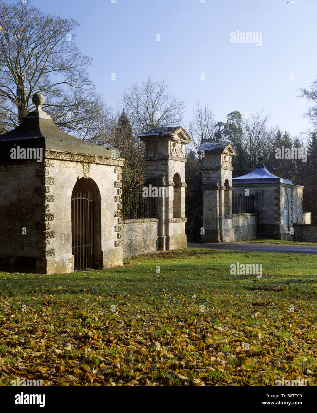 The Oxford Gates at Stowe pre restoration New gates have now been ...