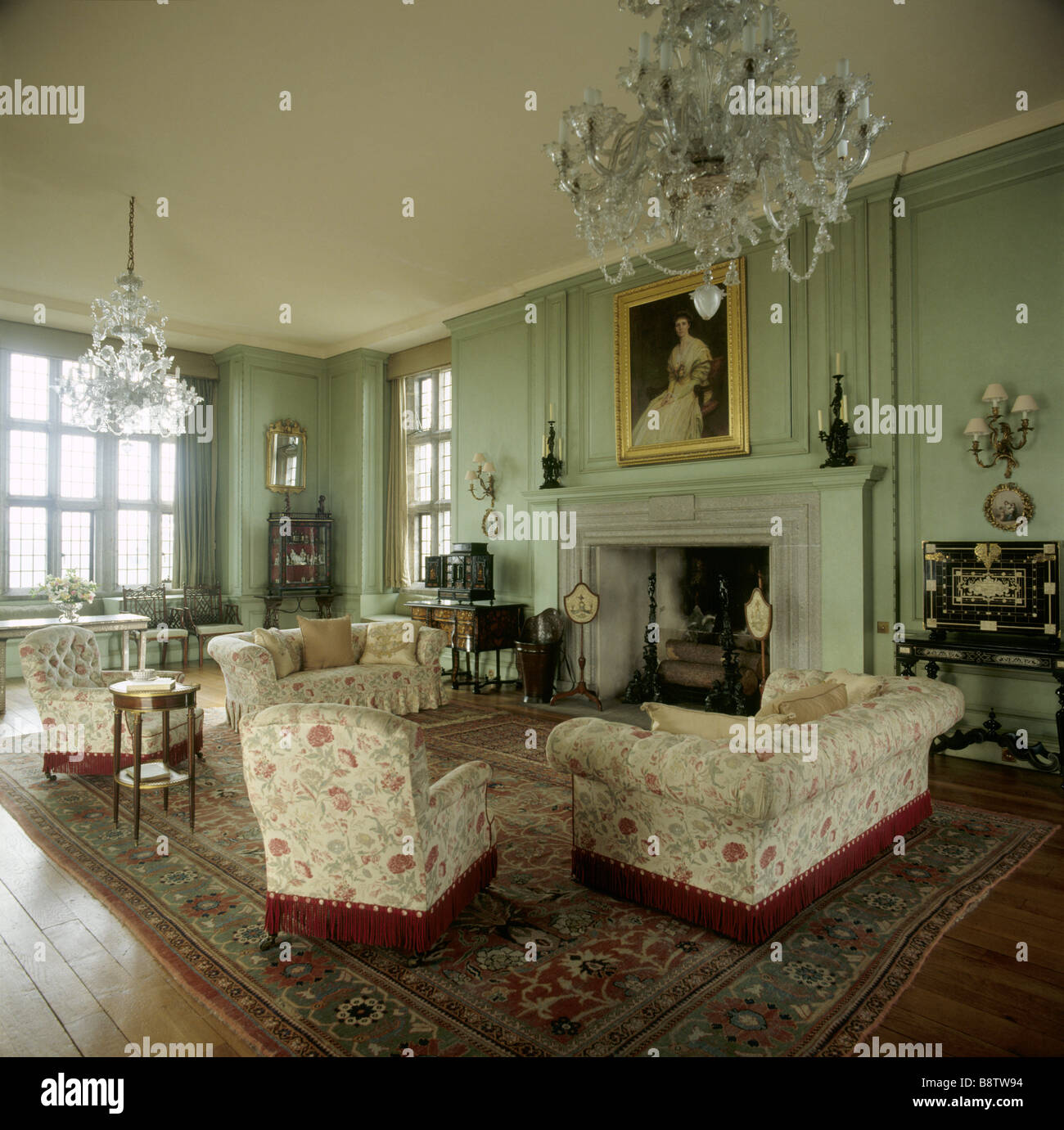 Castle drogo interior hi-res stock photography and images - Alamy