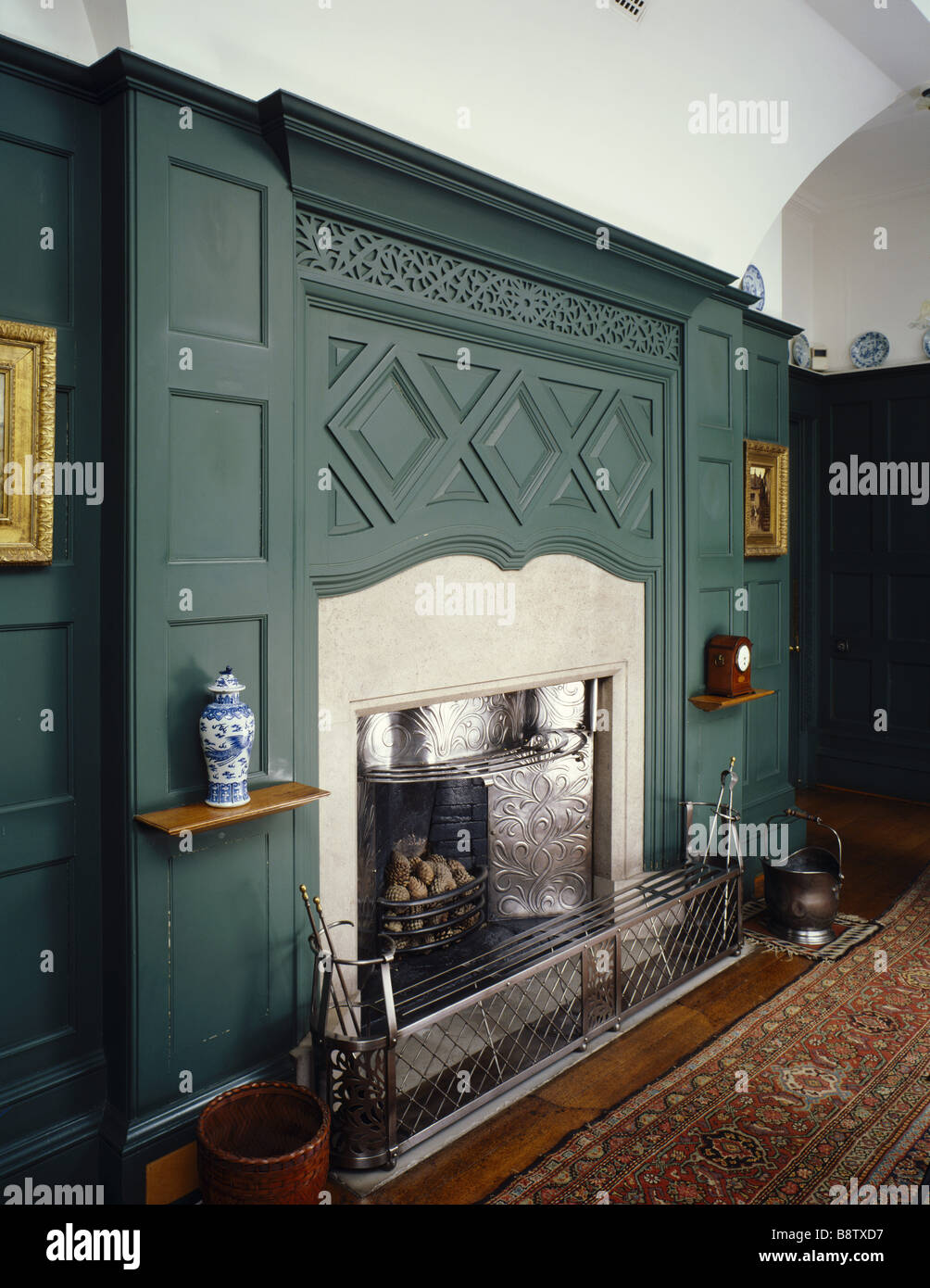 Standen house interior hi-res stock photography and images - Alamy