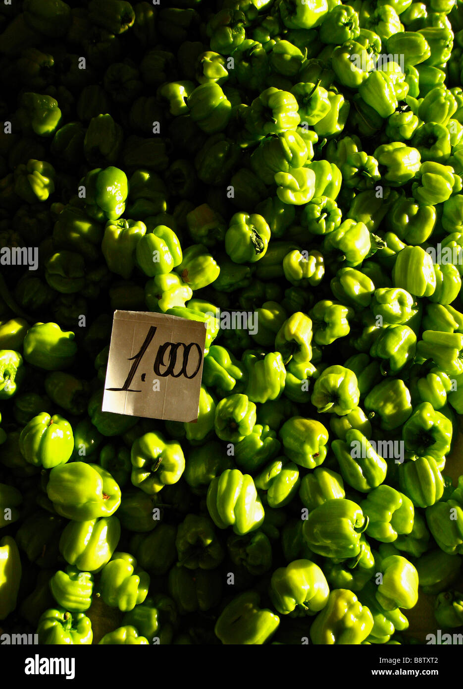 Street bazaar Alanya Turkey paprika Stock Photo - Alamy
