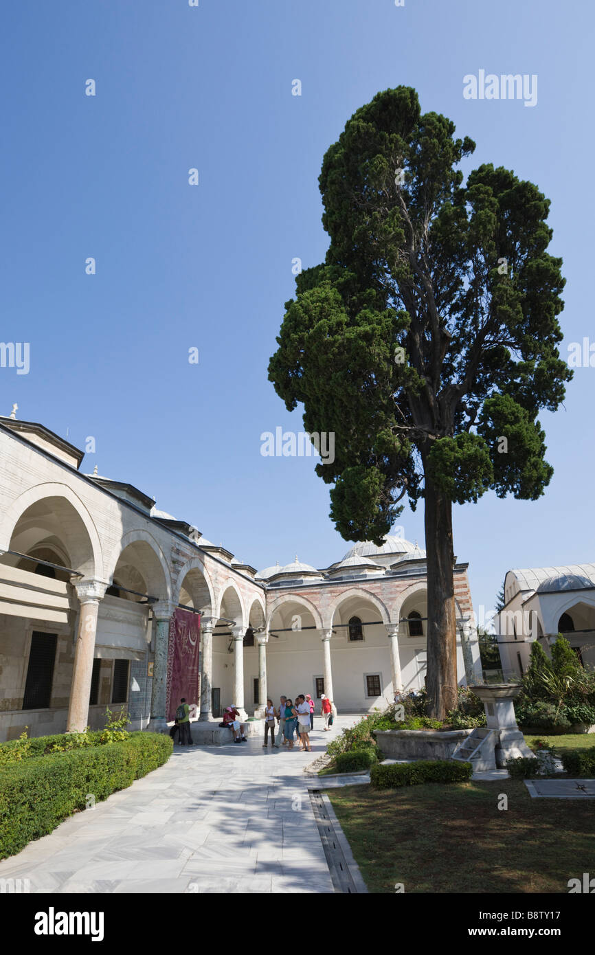 Topkapi palace exterior hi-res stock photography and images - Alamy