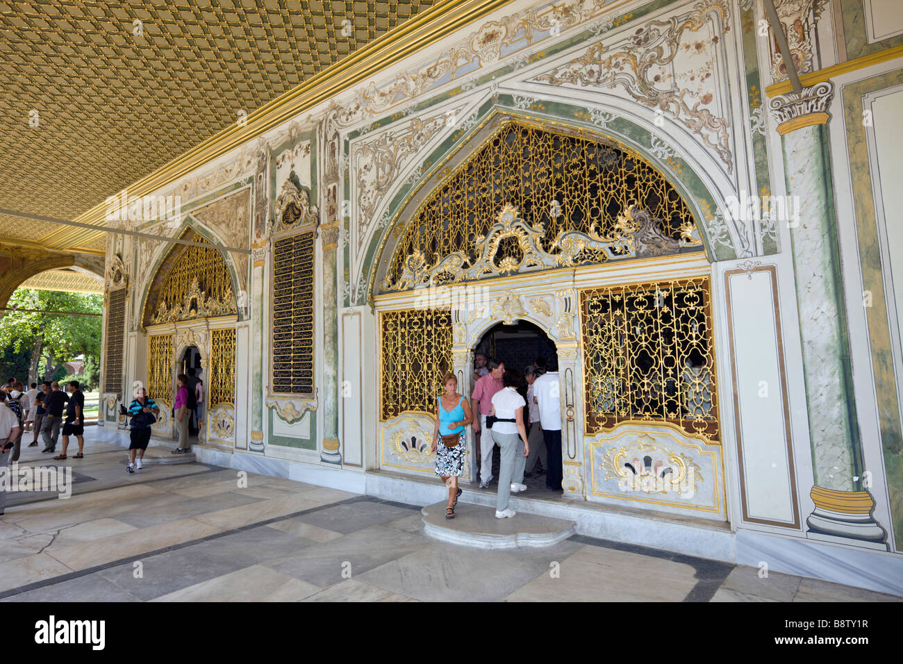The divan topkapi palace hi-res stock photography and images - Alamy