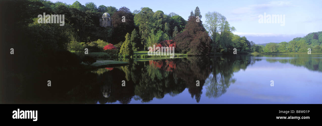 The temple of apollo and stourhead hi-res stock photography and images ...