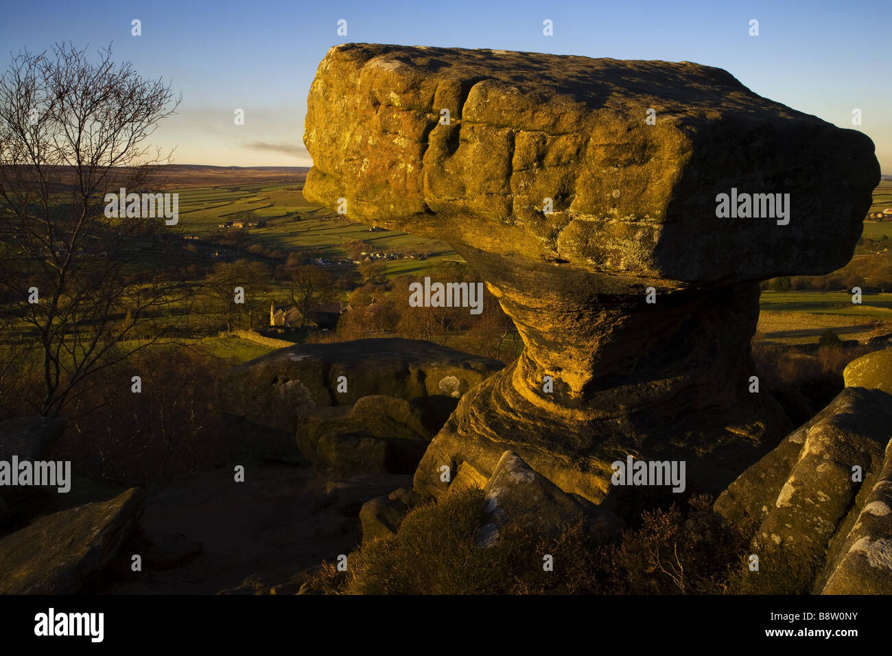 Druids writing desk hi-res stock photography and images - Alamy