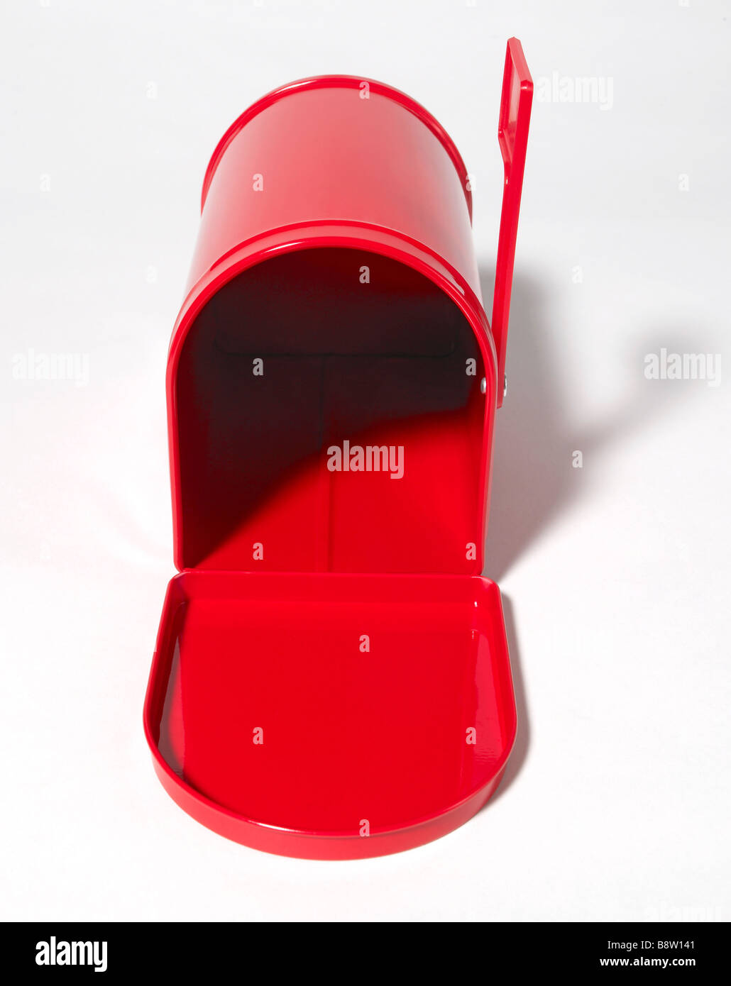 Red letters white outline hi-res stock photography and images - Alamy