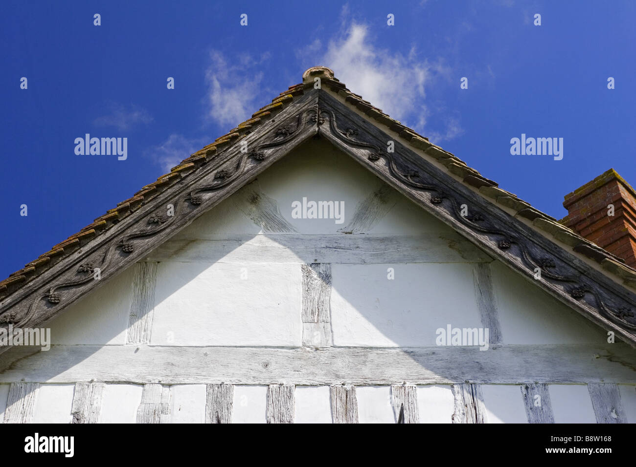 Timber framed gable detail hi-res stock photography and images - Alamy