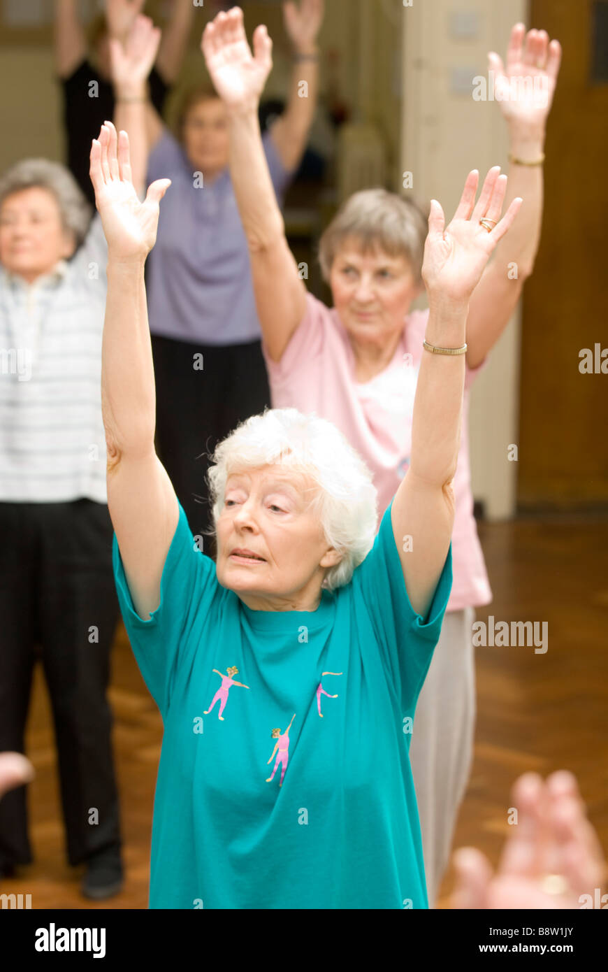 Elderly student uk hi-res stock photography and images - Alamy