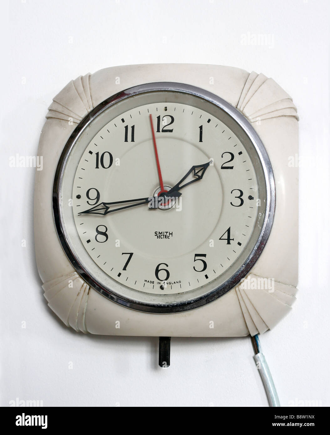 1950s clock hi-res stock photography and images - Alamy
