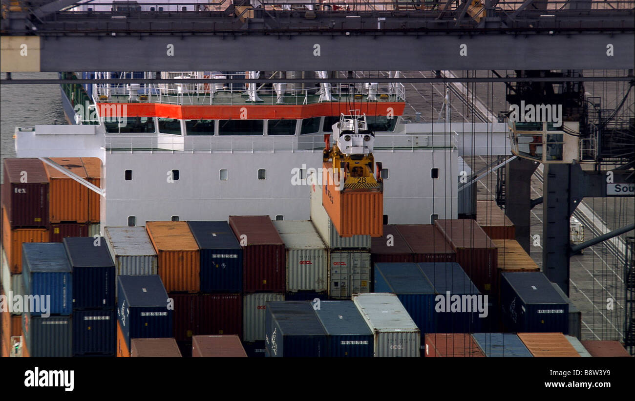 Southampton port aerial hi-res stock photography and images - Alamy