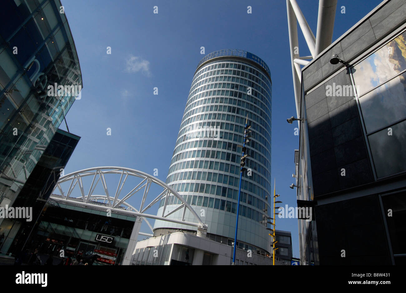 Rotunda building bull ring birmingham hi-res stock photography and ...