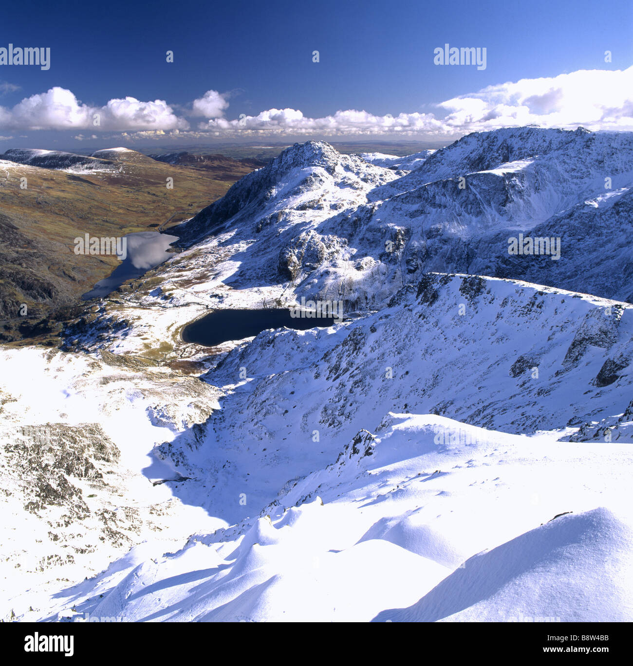 View carneddau mountains hi-res stock photography and images - Alamy