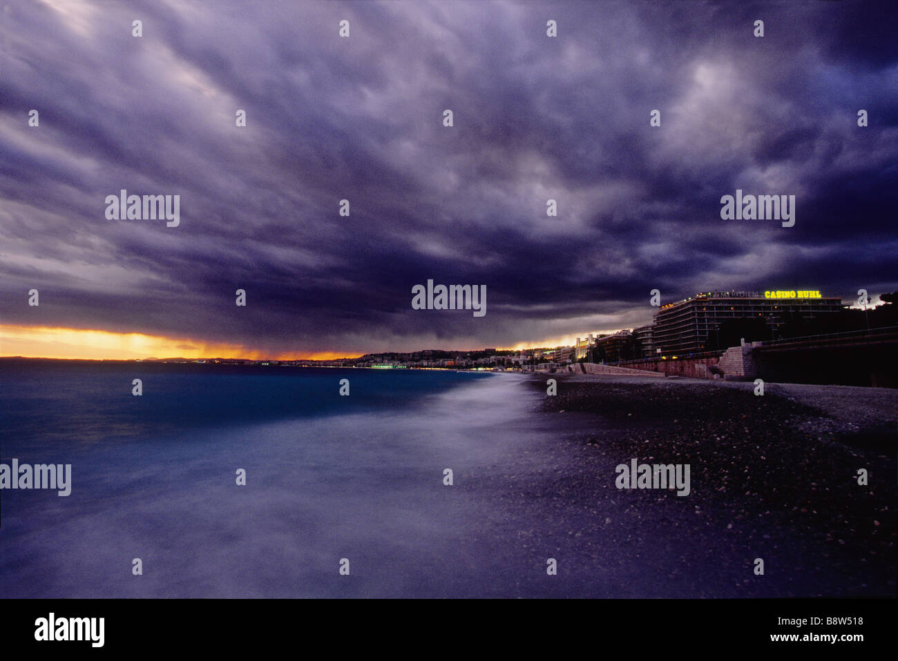 Climate and weather hi-res stock photography and images - Alamy