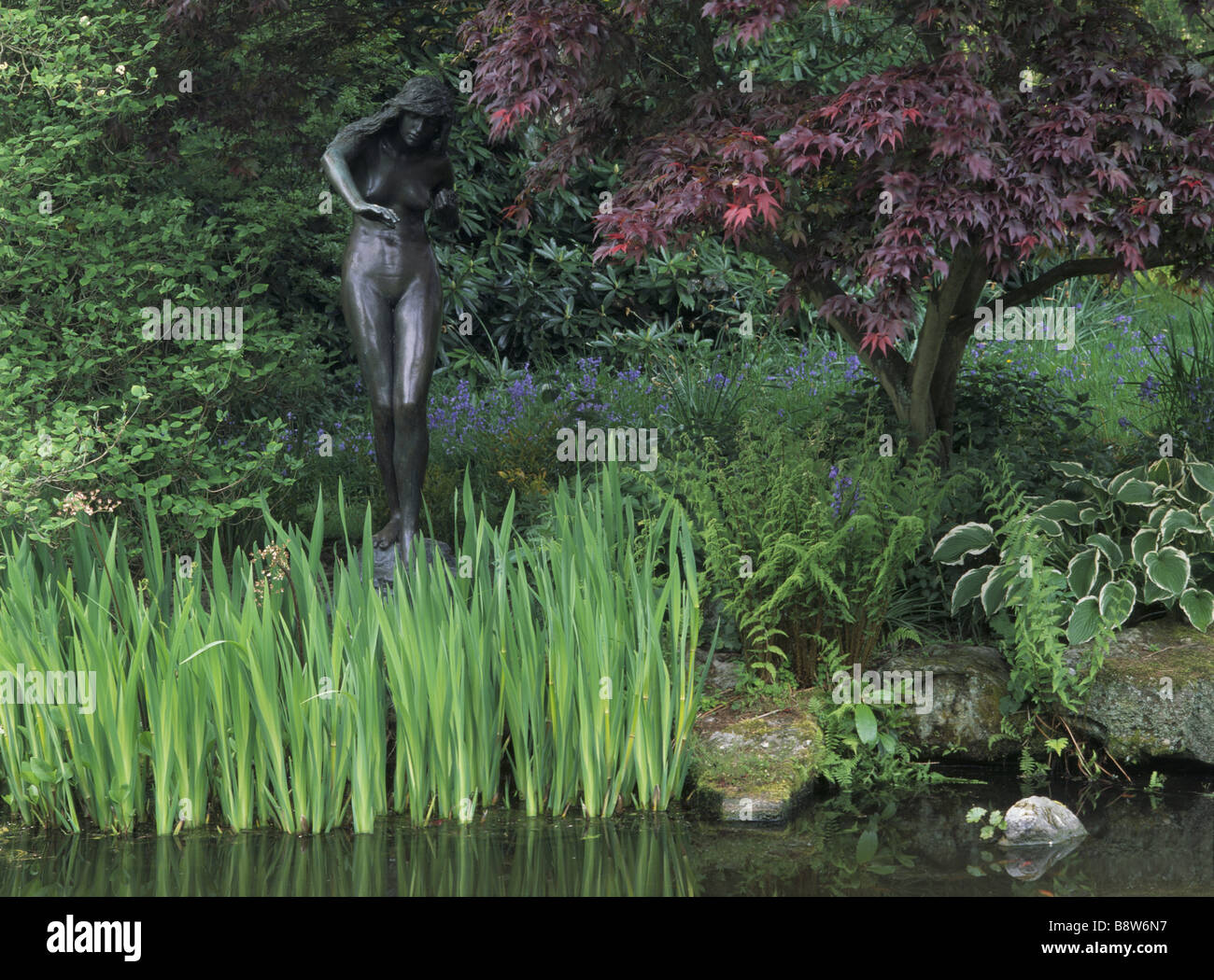 Chirk castle statues hi-res stock photography and images - Alamy