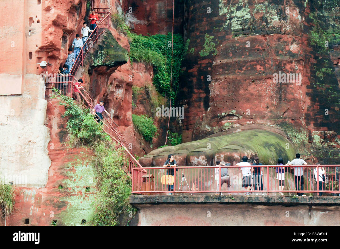 China Sichuan Province Leshan giant stone carved Dafo Buddha Stock ...