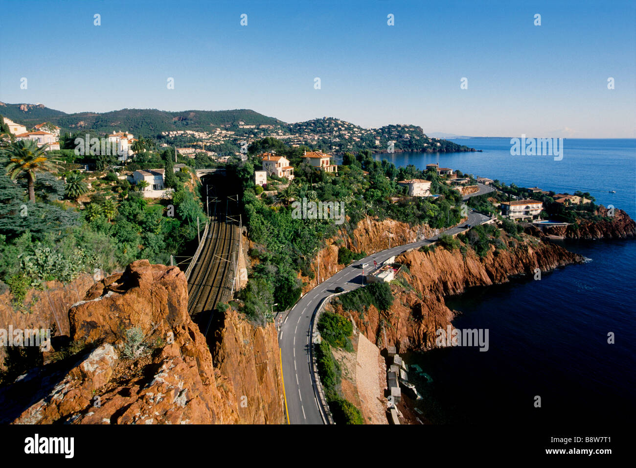 Le Trayas beautiful coastal road along the Esterel red cliff Stock ...