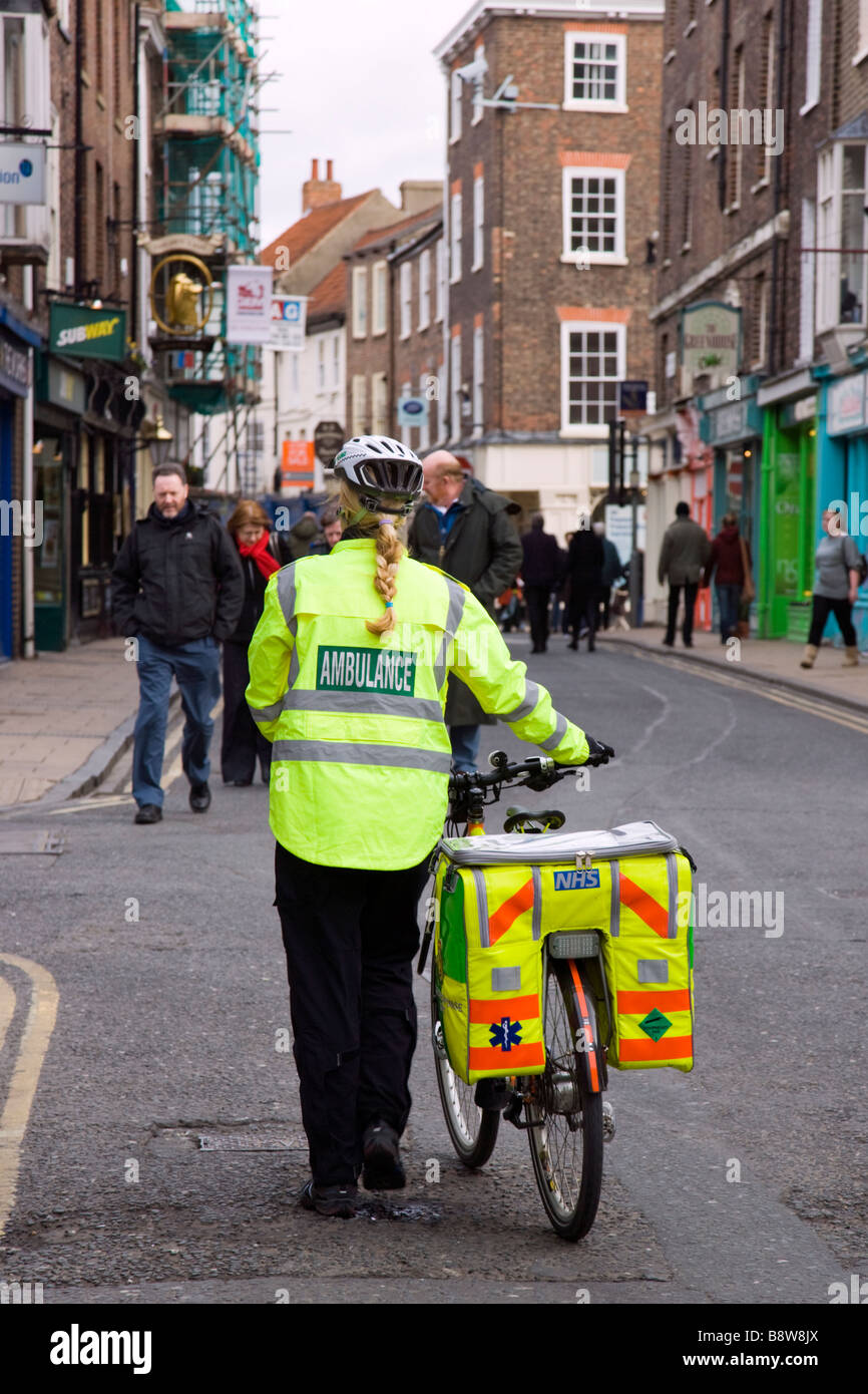 A paramedic from the York ambulance cycle response unit in York ...