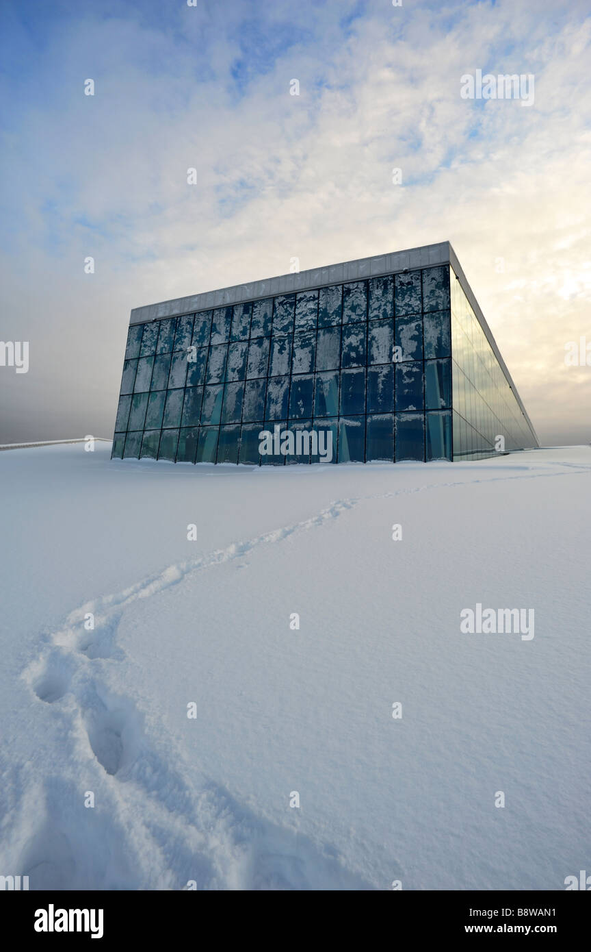 Oslo opera house and snow hi-res stock photography and images - Alamy
