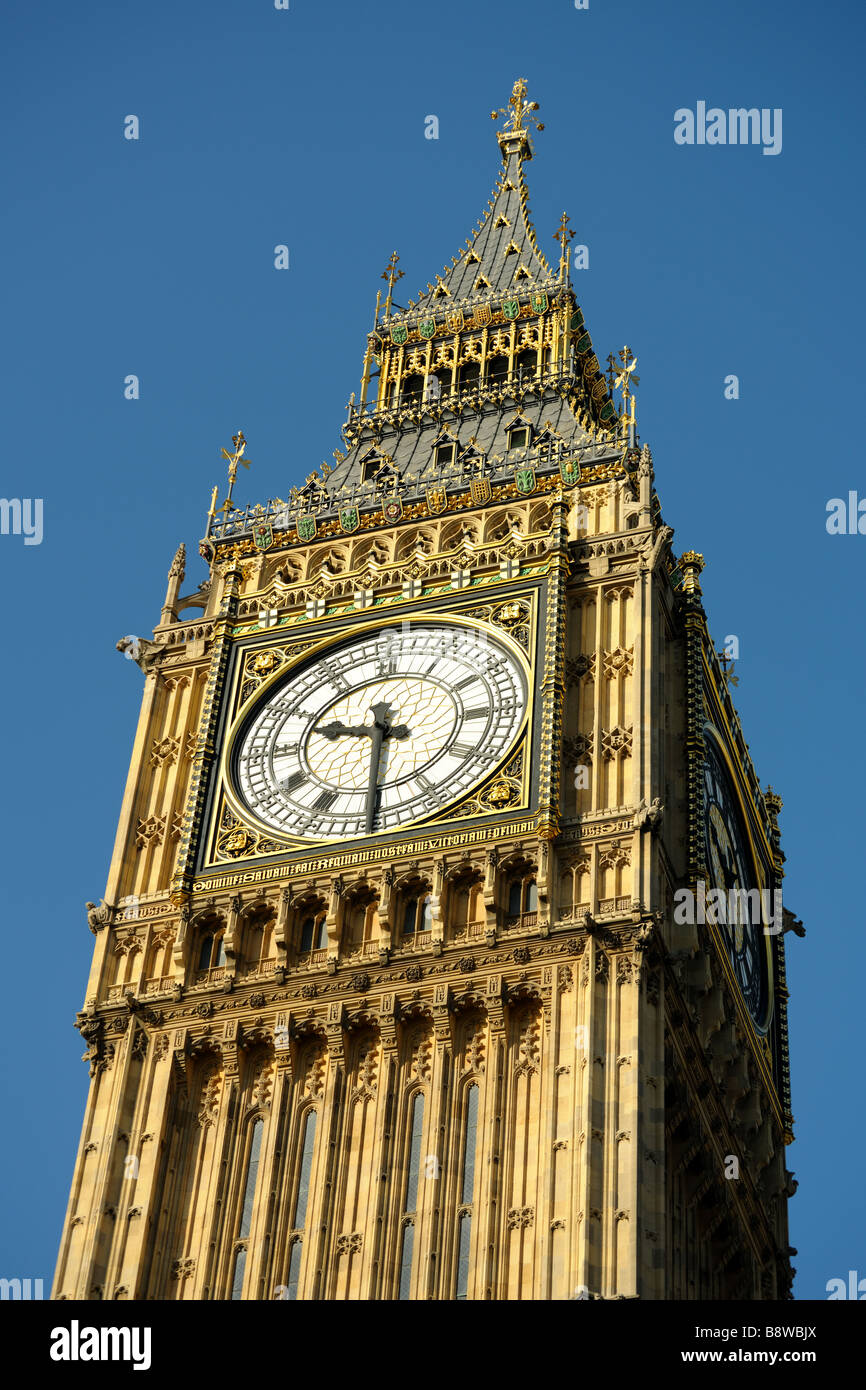 Big ben clock close up hi-res stock photography and images - Alamy