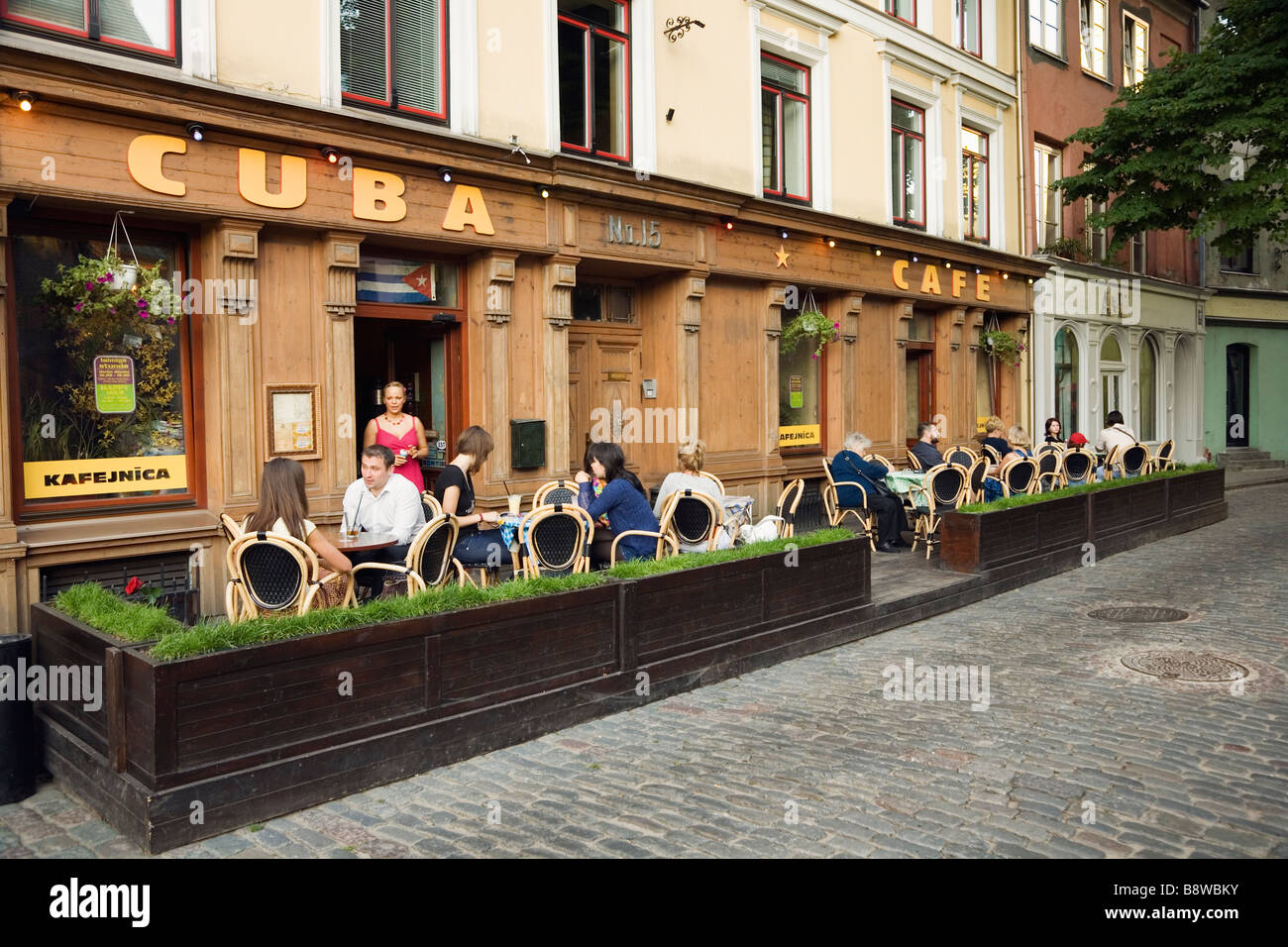 Outdoor cafe tables eastern europe hi-res stock photography and images ...
