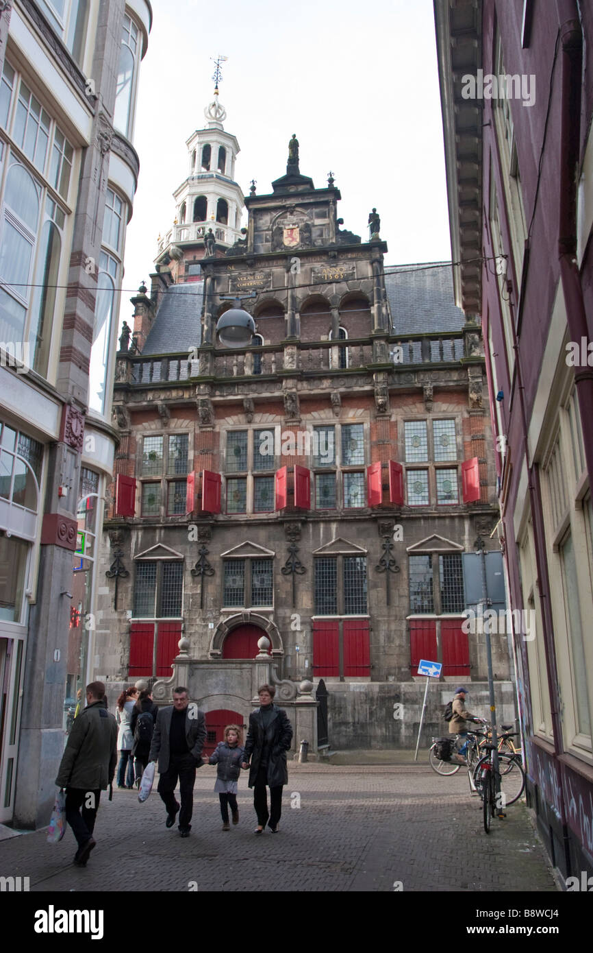 Old town the hague hi-res stock photography and images - Alamy