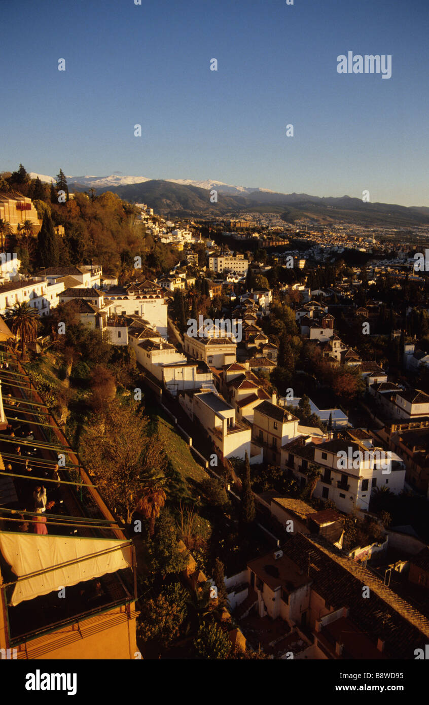 Granada mountains spain and skiing hi-res stock photography and images ...