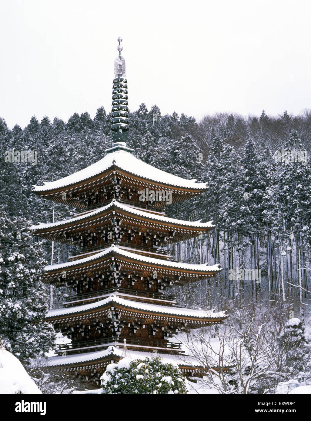 5 storey pagoda hi-res stock photography and images - Alamy