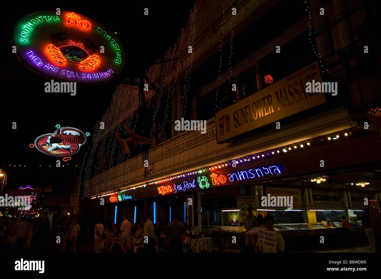 Seafood restaurant in Pattaya, Thailand Stock Photo - Alamy