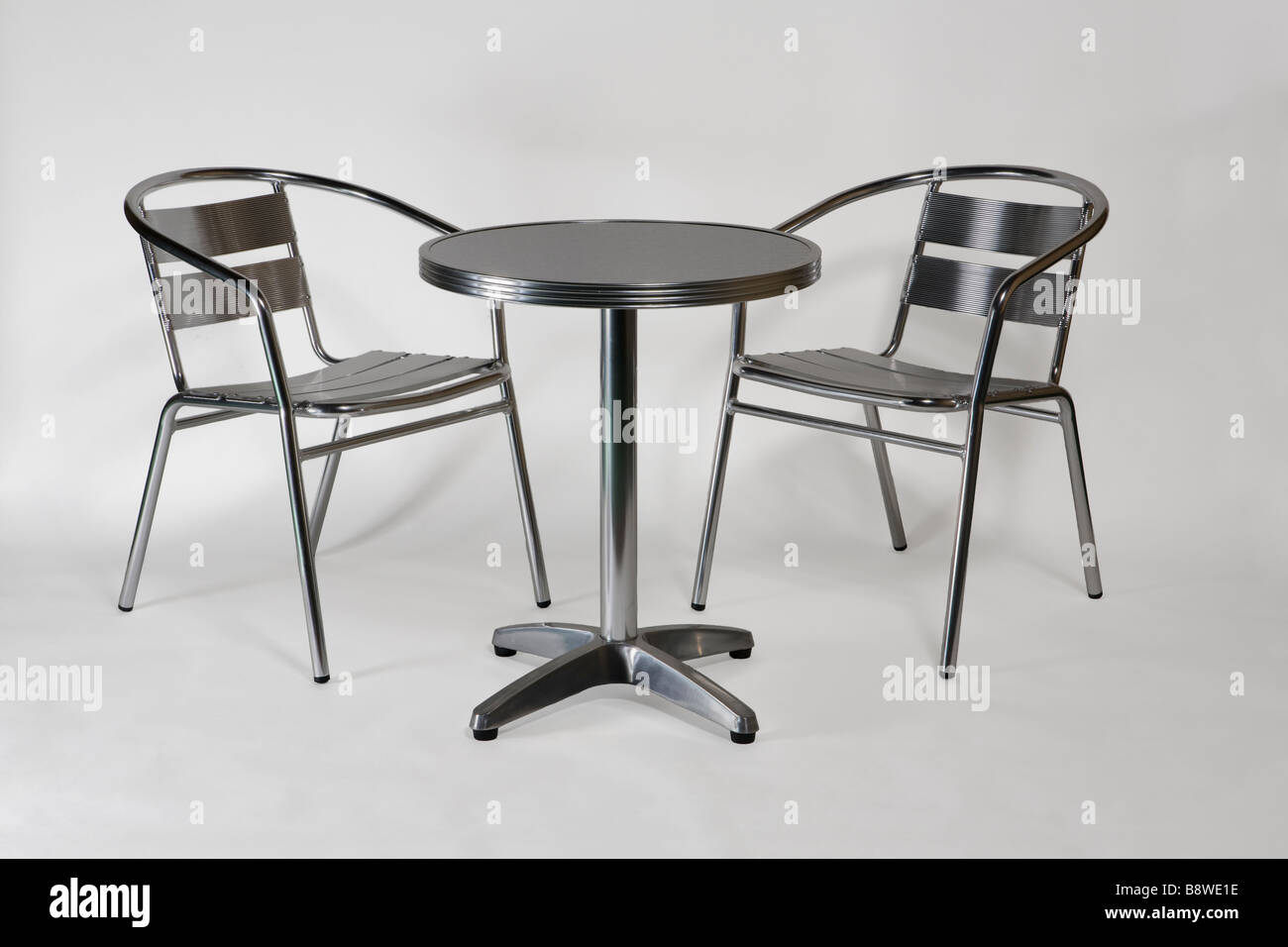 table and chairs Stock Photo - Alamy
