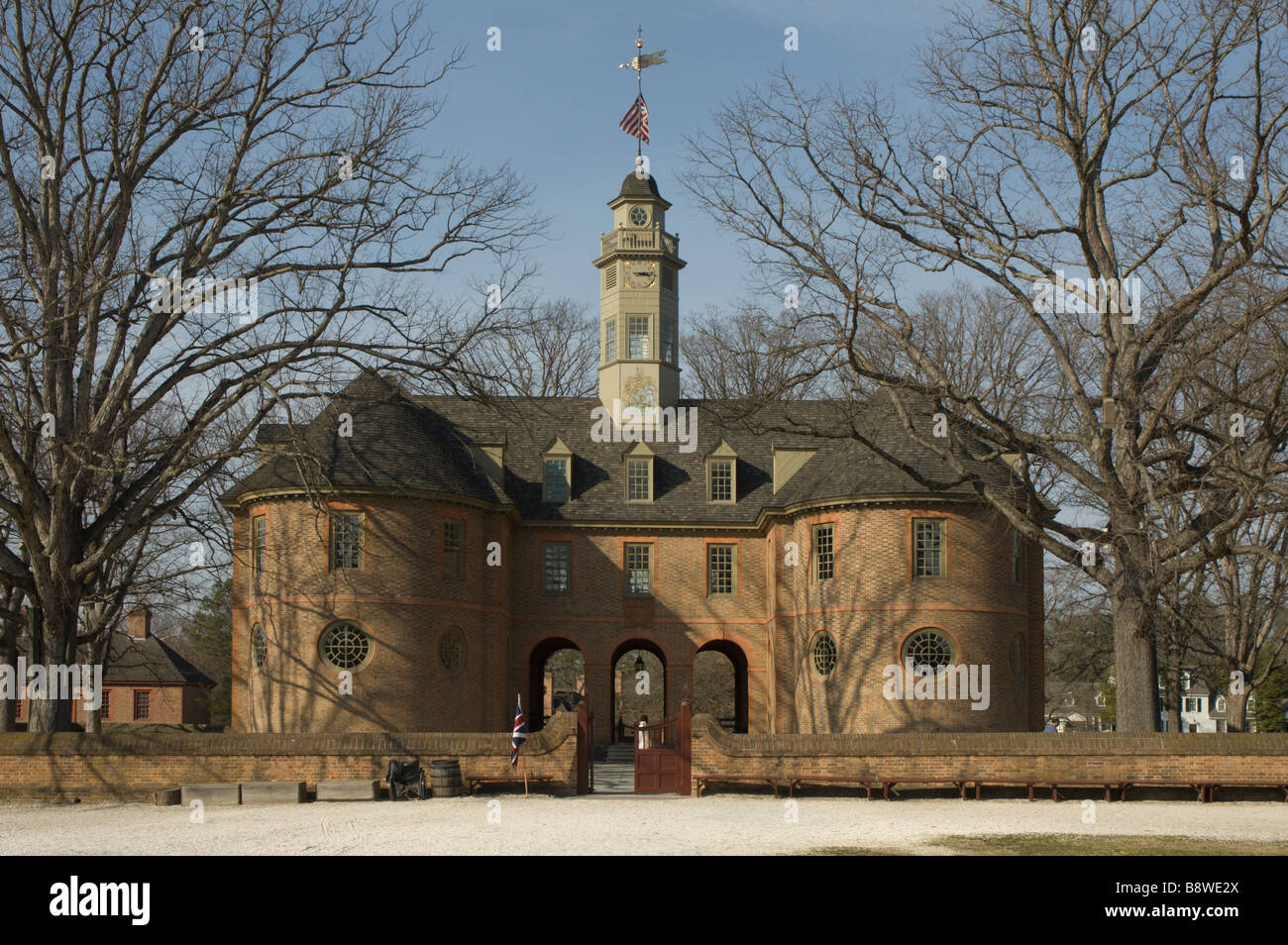 Colonial williamsburg capitol building hi-res stock photography and ...