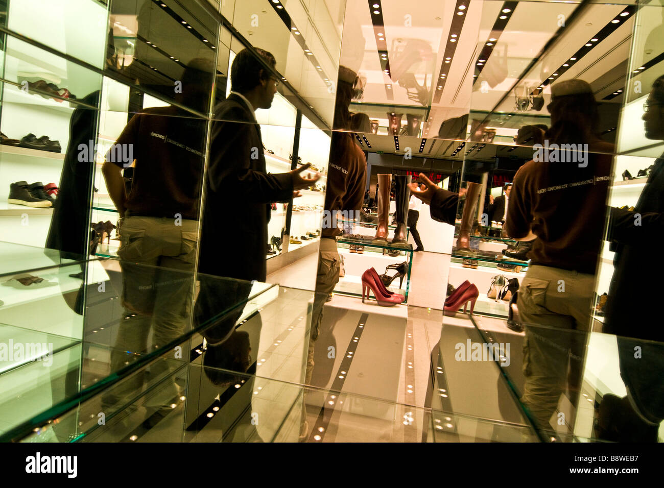 Dubai united arab emirates shoe hi-res stock photography and images - Alamy