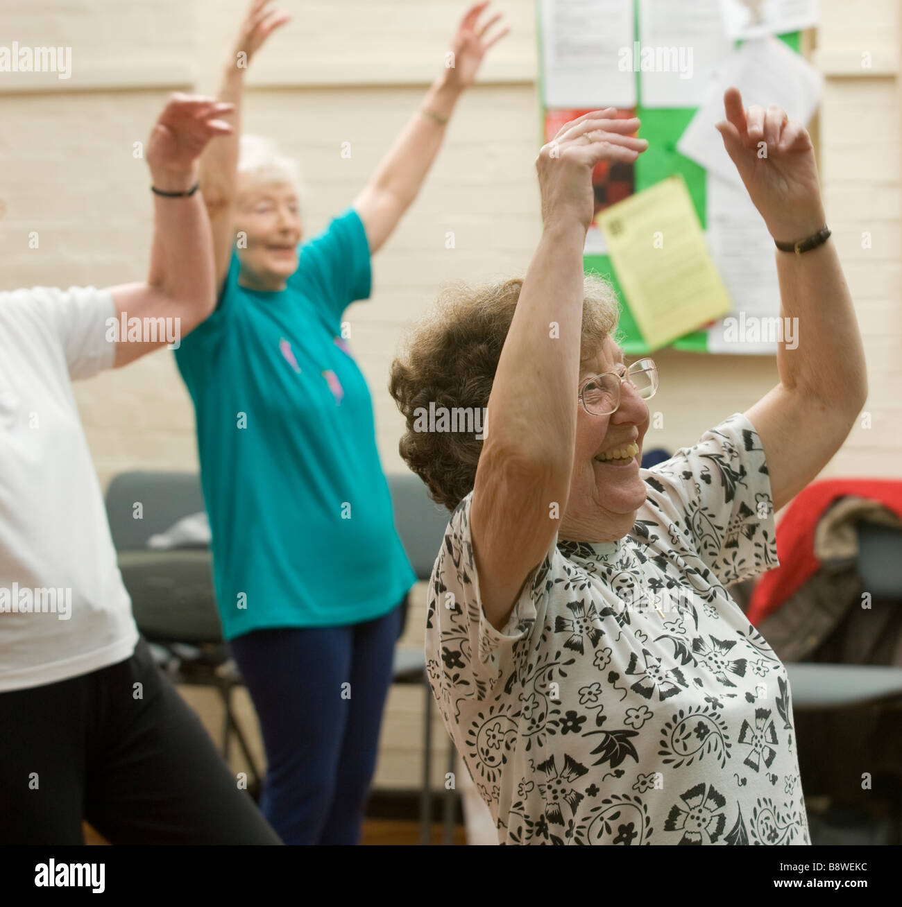 Keep fit classes women health hi-res stock photography and images - Alamy