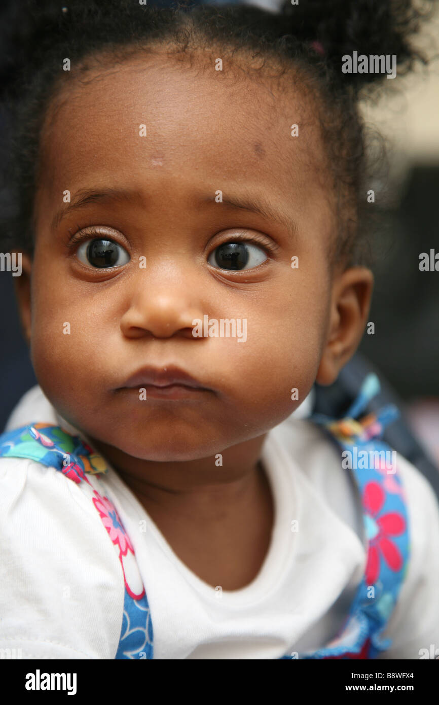 Ignore look away hi-res stock photography and images - Alamy