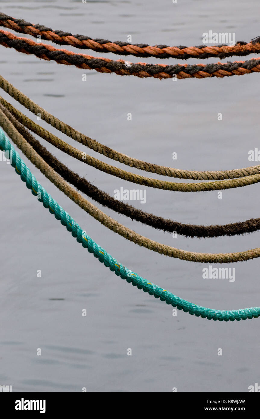 Lengths of rope Stock Photo - Alamy