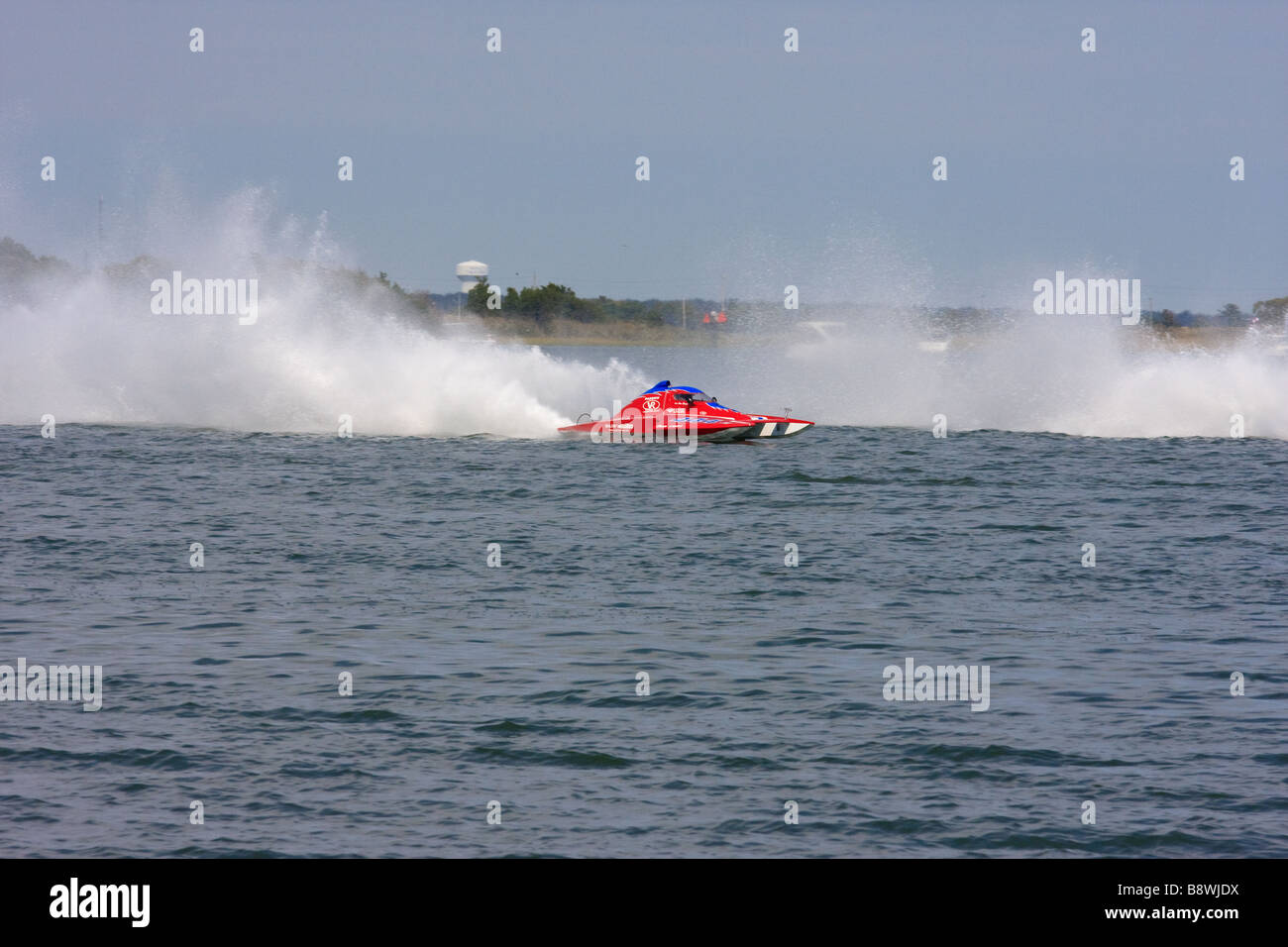 Racing Hydroplanes High Resolution Stock Photography and Images - Alamy