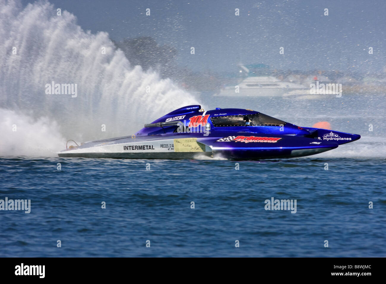 Jet engined hydroplane hi-res stock photography and images - Alamy
