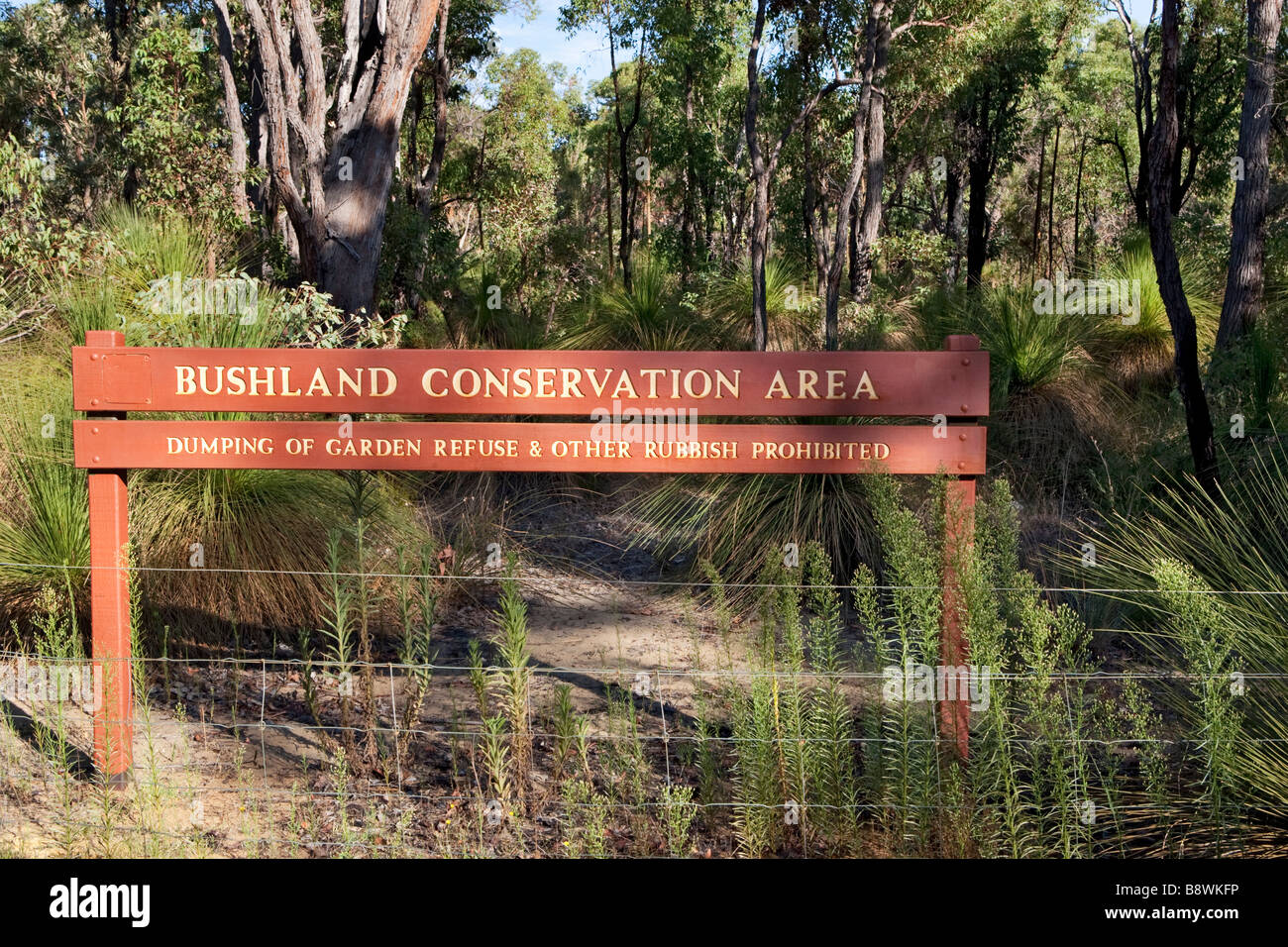 Conservation area sign hi-res stock photography and images - Alamy