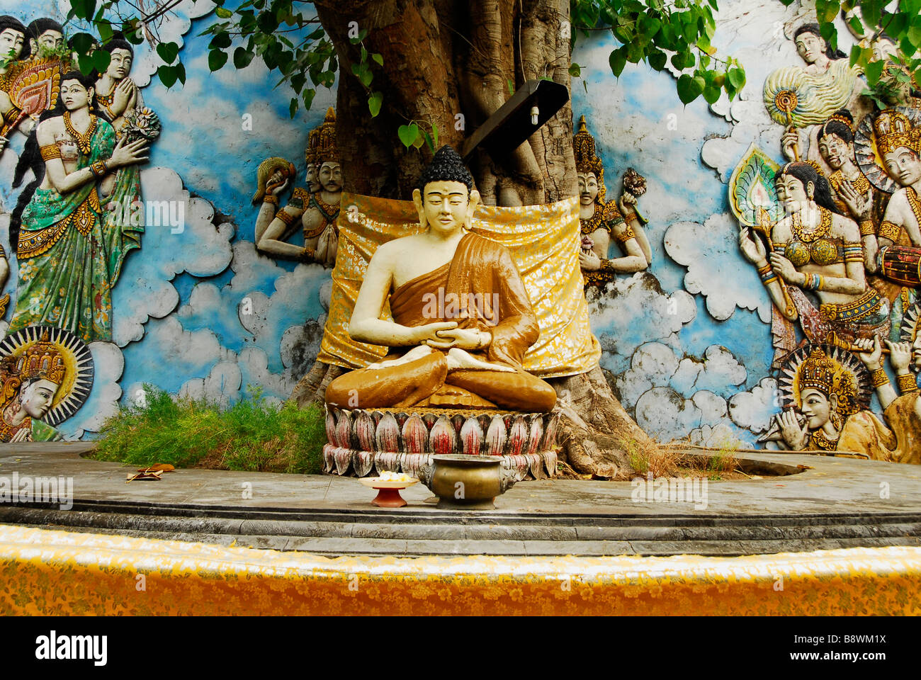 Buddha Image at buddhist monastery,Banjar,Seririt, Northern Bali ...