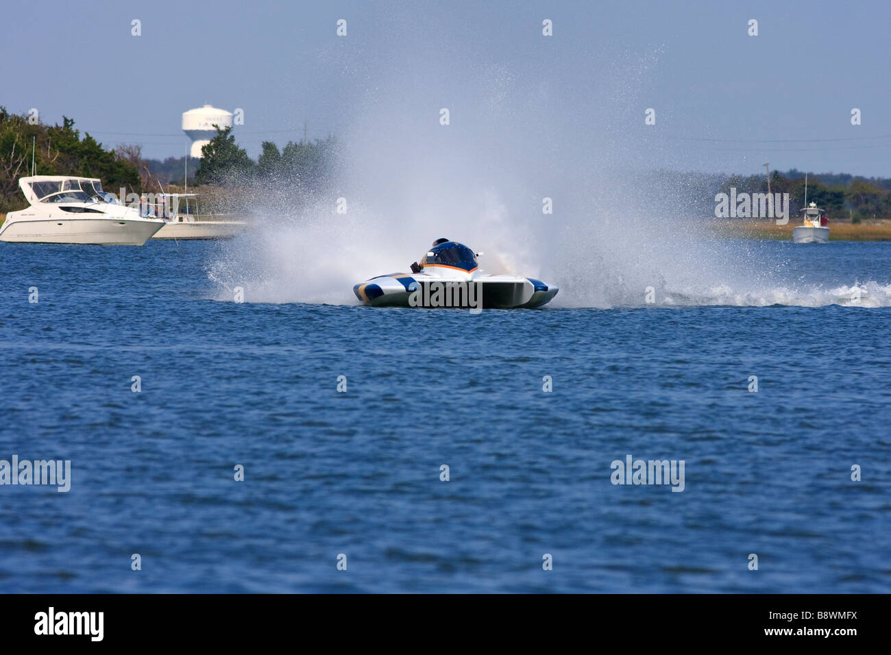 Jet engined hydroplane hi-res stock photography and images - Alamy
